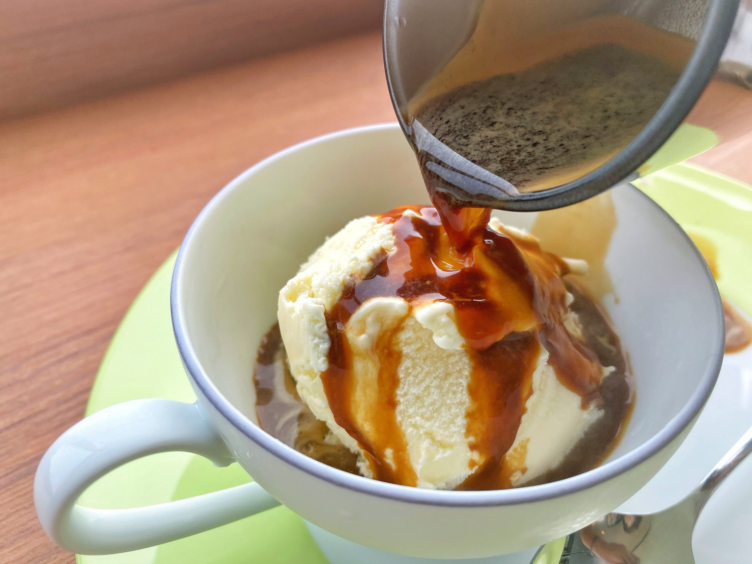 定番人気アイス「スーパーカップ」の美味しすぎる簡単アレンジを調査！人気はバニラ！ちょい足し、隠し味でも大満足 | kufura（クフラ）小学館公式