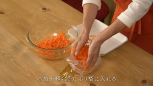 感動の「キャロットラペ」は、甘味と酸味のバランスが最高！【ちょこっと漬け#108】 | kufura（クフラ）小学館公式