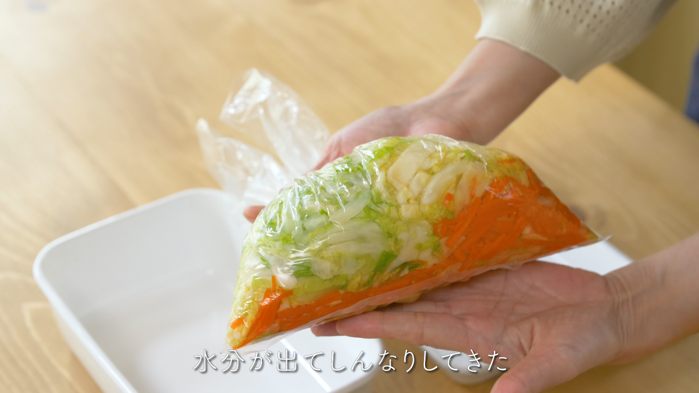 無限に食べられるキャベツの「コールスロー」はマヨ控えめでさっぱり！【ちょこっと漬け#109】 | kufura（クフラ）小学館公式