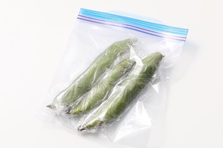 新鮮な「そら豆」はぷっくりツヤツヤ！ちょっと意外な保存方法も【旬の野菜通信 5月】 | kufura（クフラ）小学館公式