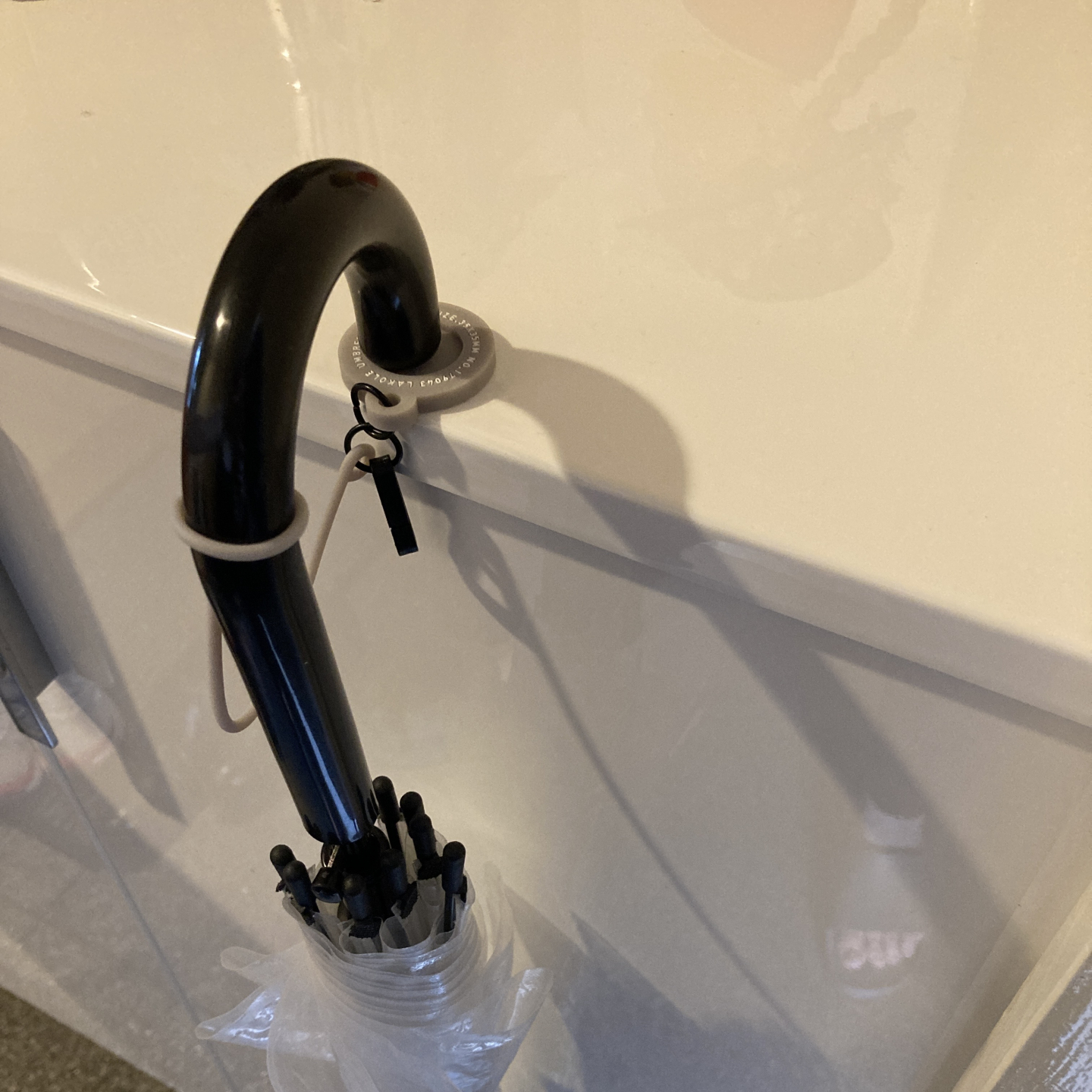 雨の日の地味なストレスがなくなった！LAKOLEのアンブレラマーカー【本日のお気に入り】 | kufura（クフラ）小学館公式