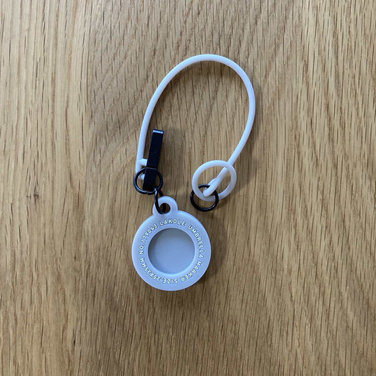 雨の日の地味なストレスがなくなった！LAKOLEのアンブレラマーカー【本日のお気に入り】 | kufura（クフラ）小学館公式