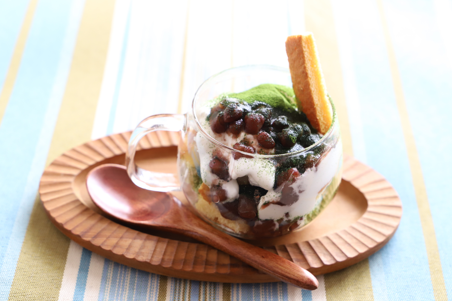 【業務スーパーのおすすめ#32】冷凍の「スポンジシート」があれば、手作りお菓子が超簡単！ | kufura（クフラ）小学館公式