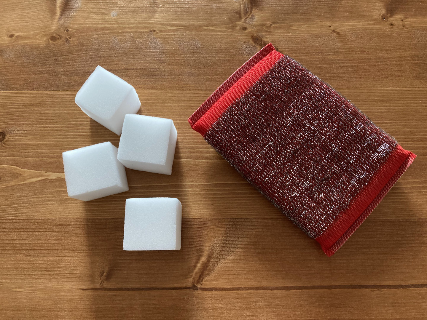 大掃除シーズン到来！「100均で買って大掃除に役に立ったグッズ」を聞きました | kufura（クフラ）小学館公式