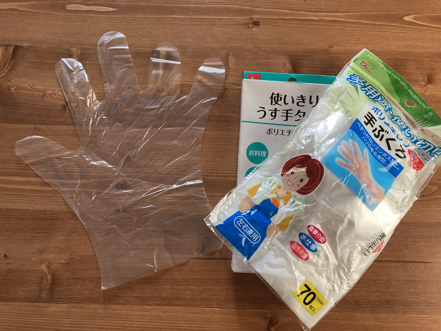 【写真5枚】100円ショップで買って「大掃除に役に立ったアイテム」一例を写真で見る！20〜50代の女性186人が推すお掃除グッズは？ | kufura（クフラ）小学館公式